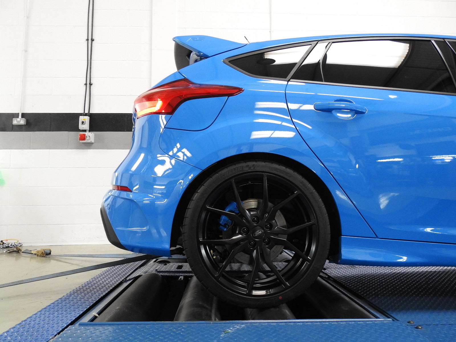 Dreamscience RS MK3 Handling Pack 1 | KW Suspension