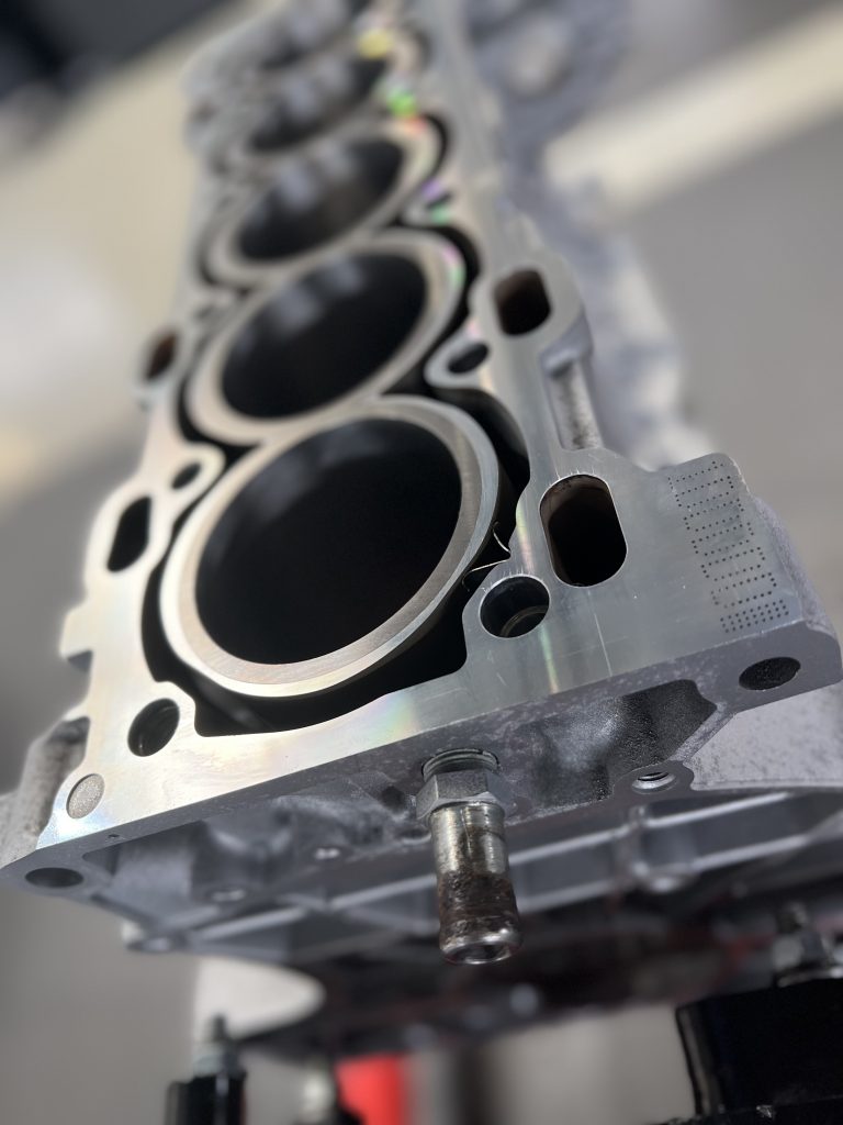 .ST225 Engine Rebuild [with Forged Liners] | Dreamscience Motorsport